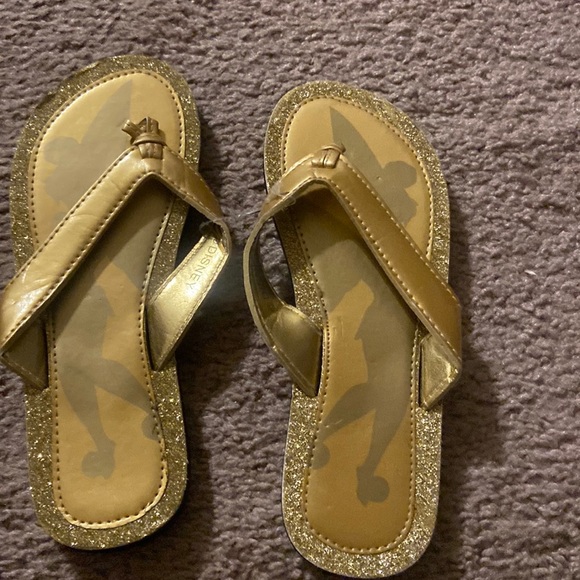 Disney | Shoes | Tinkerbell Flipflops | Poshmark